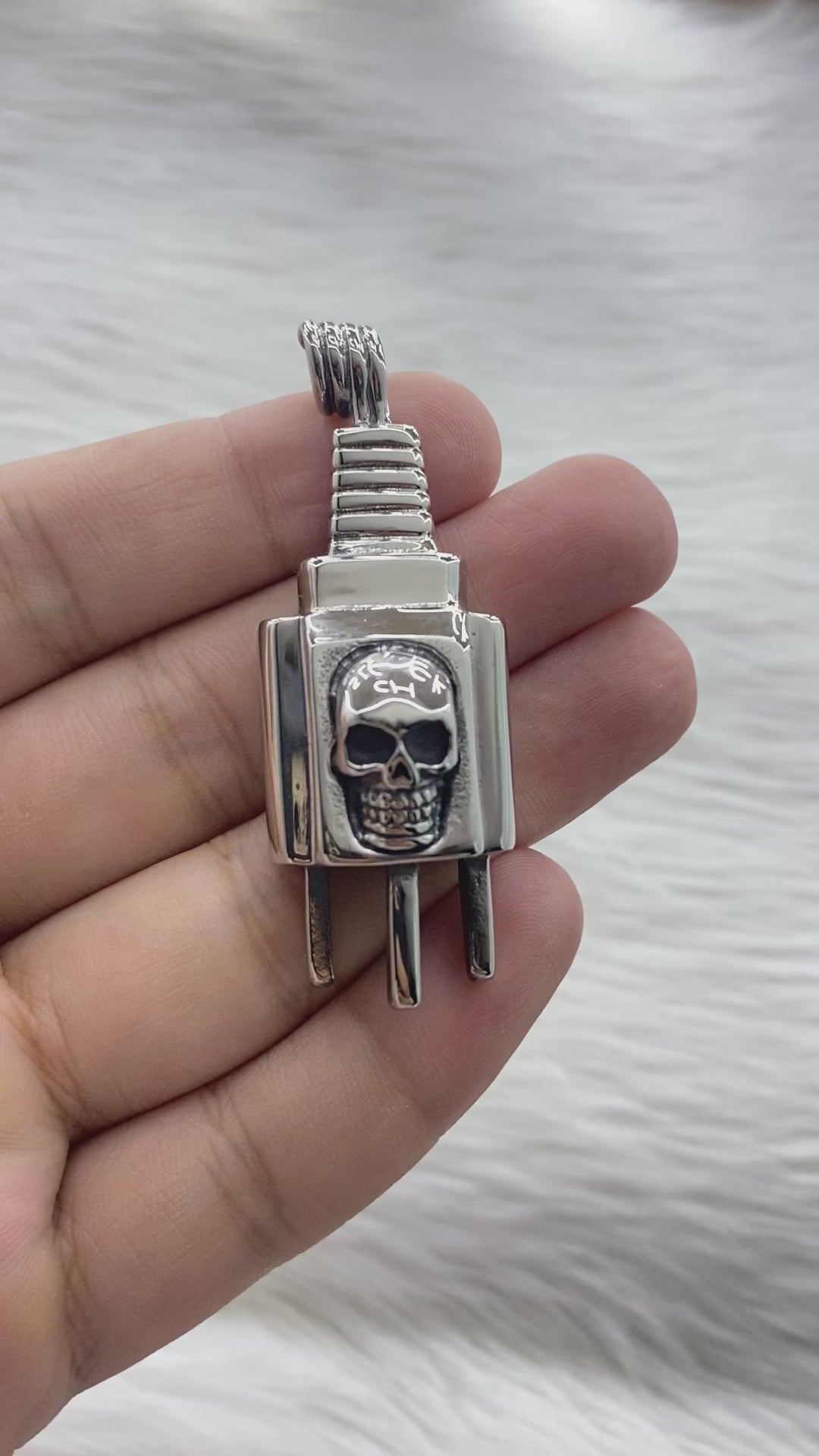 🔌 – Sleekcheese